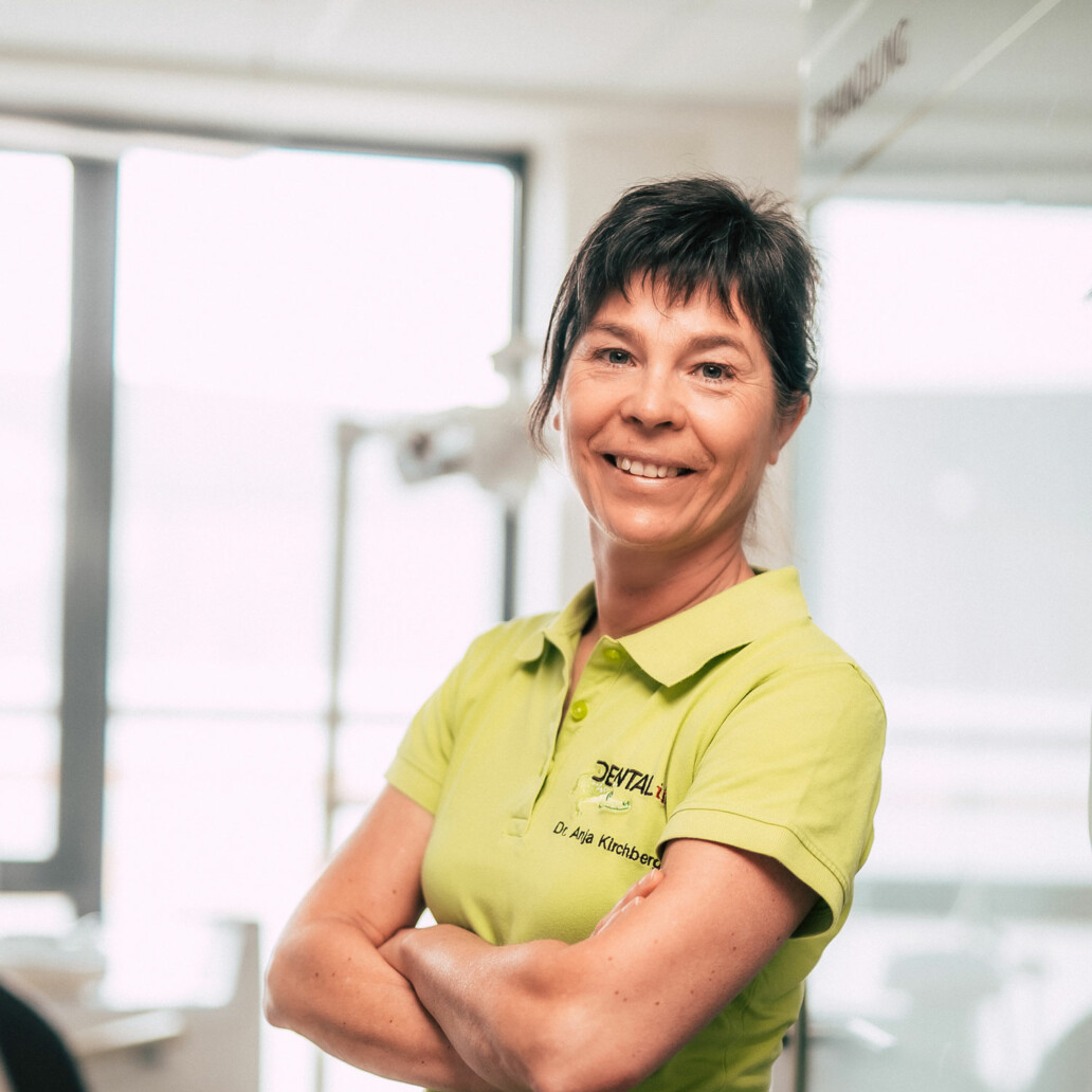 Team – DENTALE
